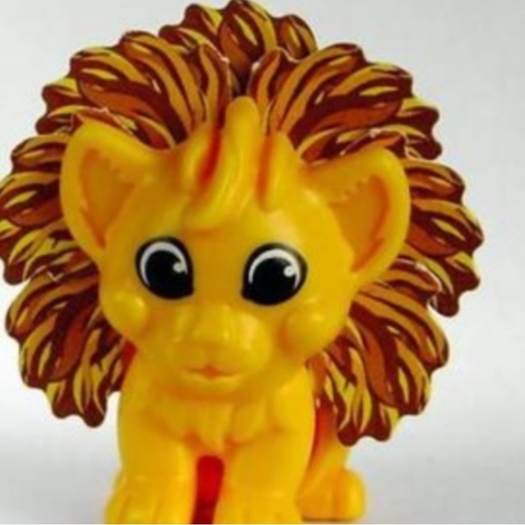 Toys | 217 Kinder Surprise Lion Toy Homekinder Surprise Lion Toy Euc ...